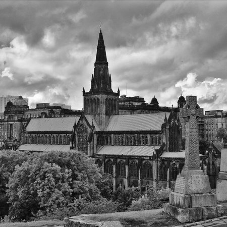 Glasgow Necropolis | CityDays