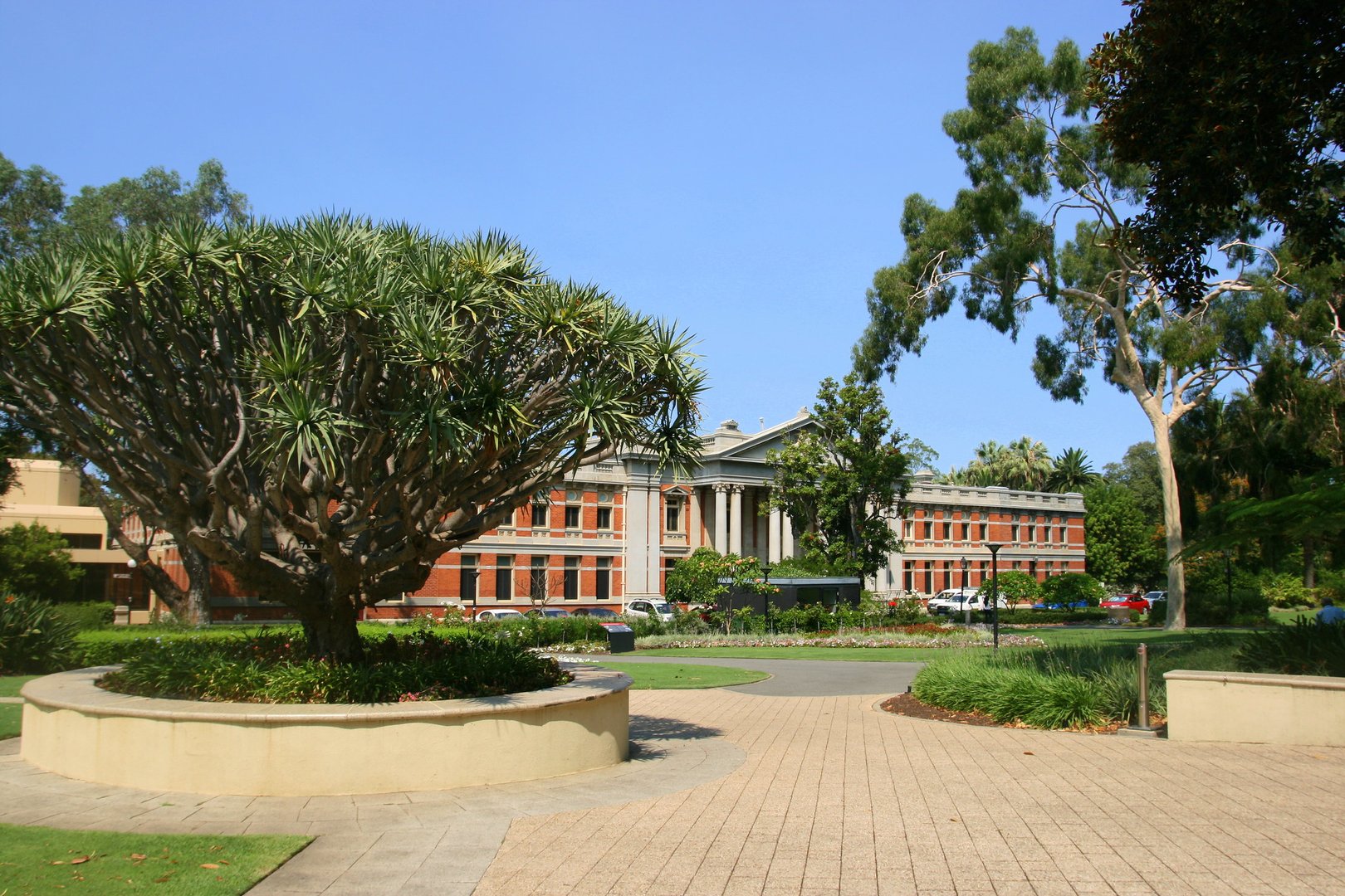 Supreme Court Gardens - Perth, Australia | CityDays