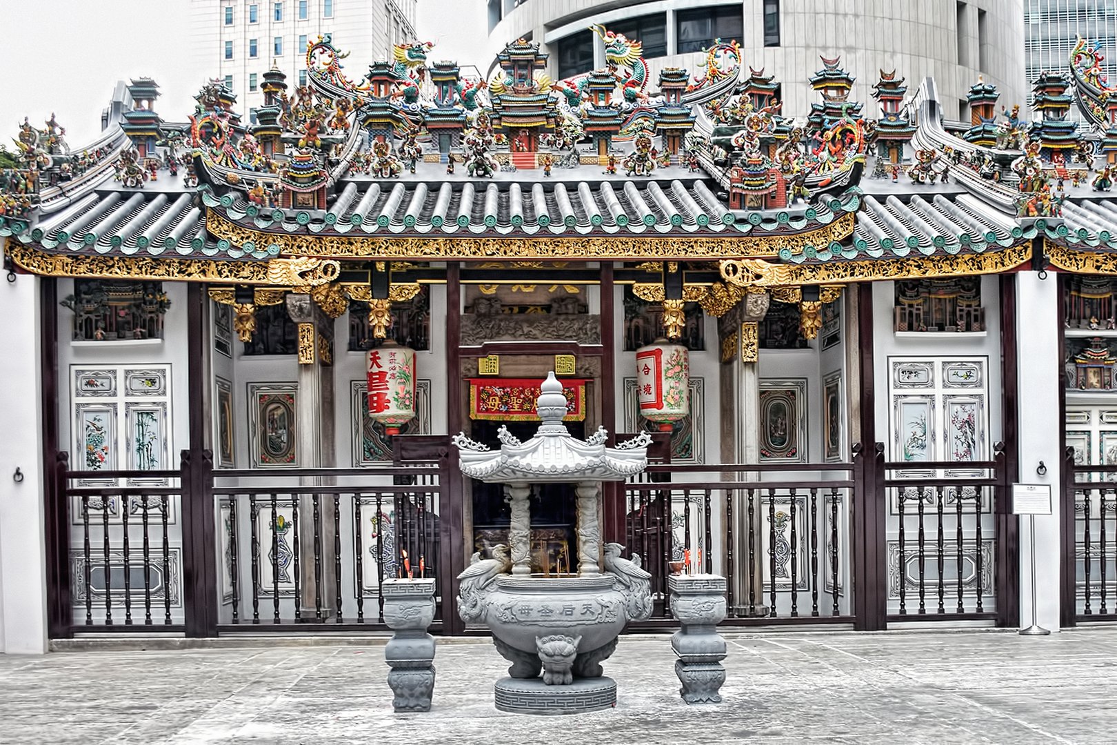Yueh Hai Ching Temple | CityDays